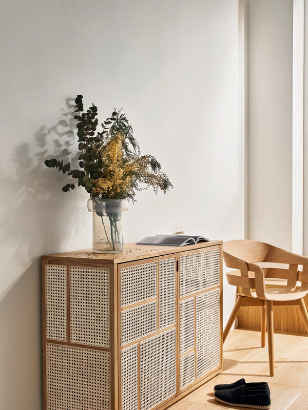 Design House Stockholm Air senkki korkea tammi/rottinki - Laatukaluste