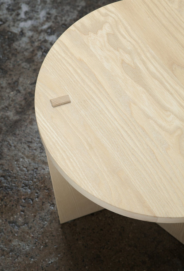 Nikari Marfa stool/side table ash - Laatukaluste